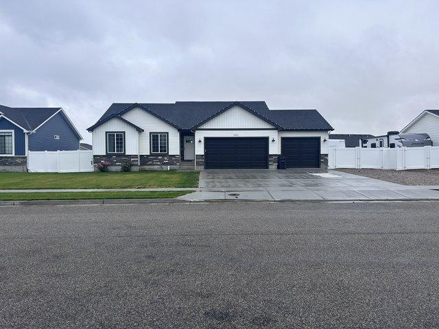 3201 Harlow Dr, Idaho Falls, ID 83402