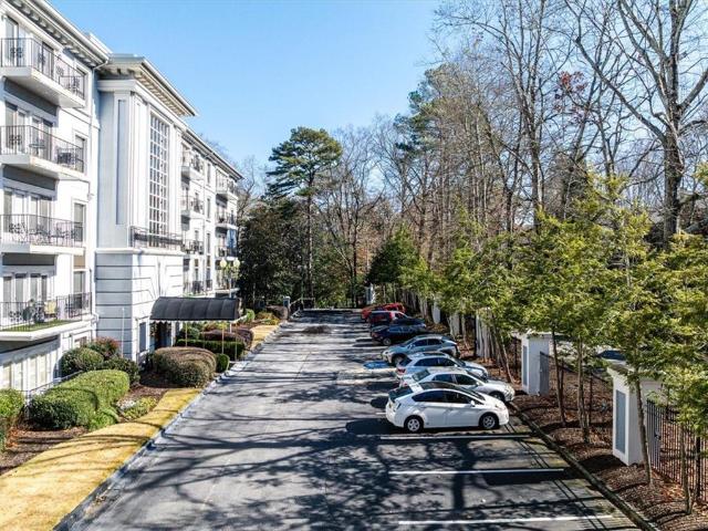 3201 Lenox Road NE 19