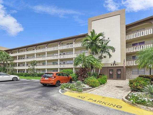 3201 Portofino Pt Apt F1, Coconut Creek, FL 33066