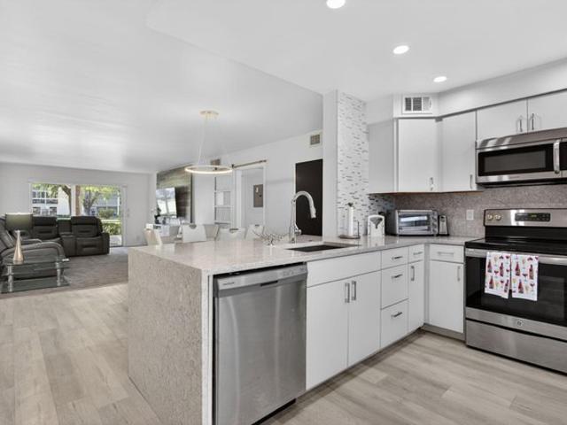 3201 Portofino Pt Apt F1, Coconut Creek, FL 33066