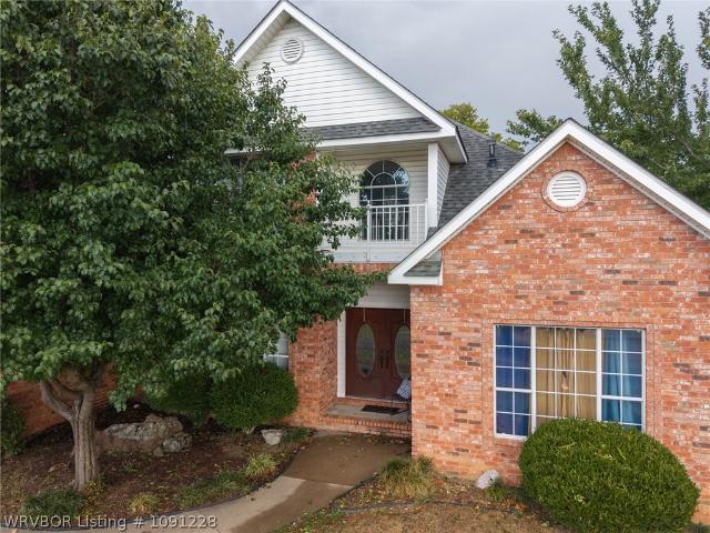 3201 Rosewood Lane