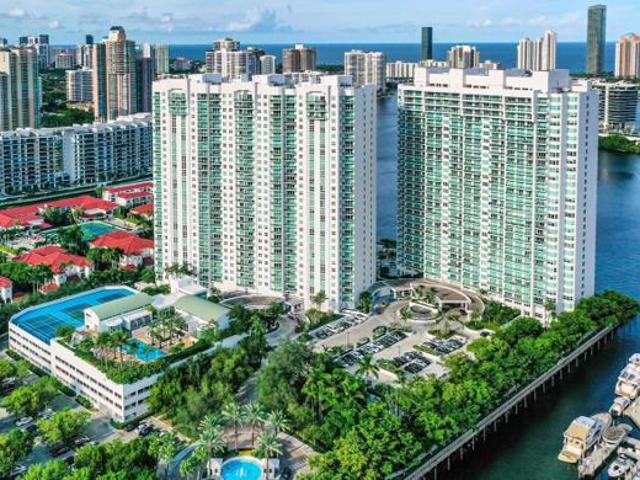 3201 183rd St NE #2705, Aventura, FL 33160