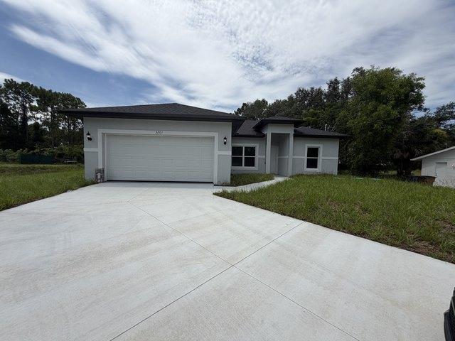 3201 28th St SW, Lehigh Acres, FL 33976