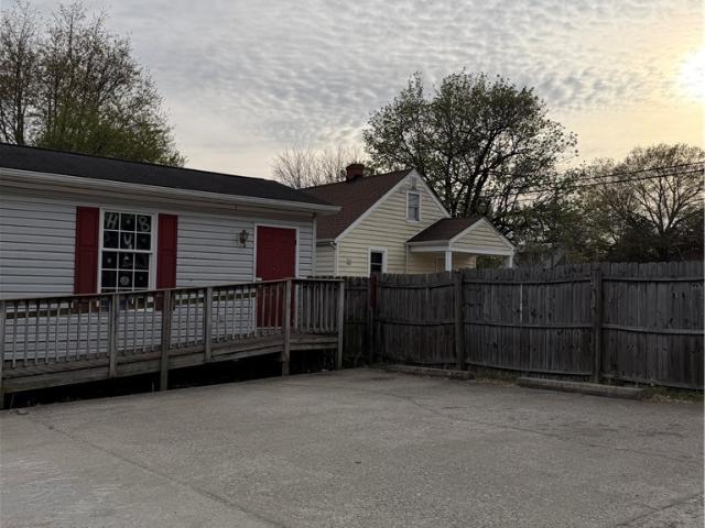 3201 & 3207 Broad Rock Boulevard