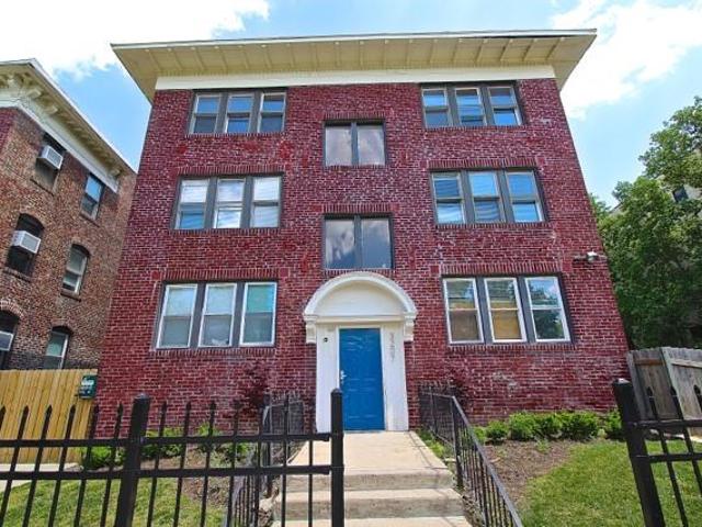 3201 3 Broadway St, Kansas City, MO 64111 | MLS #2600