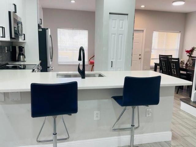 3202 Merrick Terrace, Margate, FL
