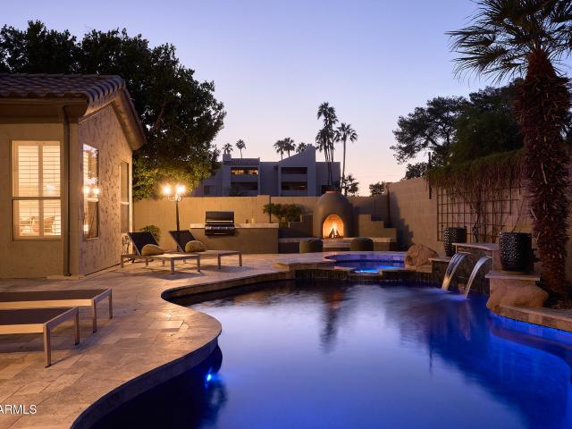 3202 E Orange Dr, Phoenix, AZ 85018 | MLS #6937 | Compass