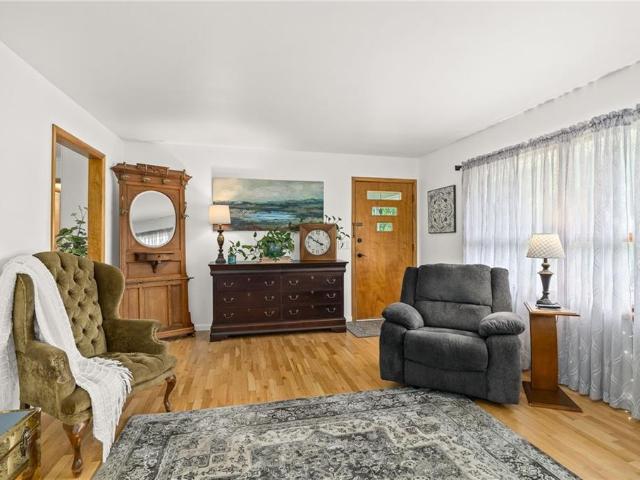 3202 Floral Avenue