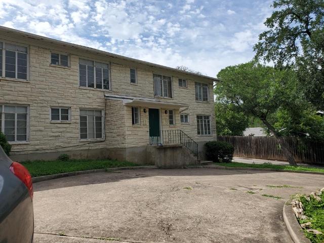 3202 Grooms St, Unit E, Austin, TX 78705 | MLS #5645 | Compass
