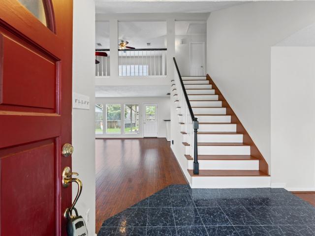3202 Kempwood Dr, Sugar Land, TX 77479 | MLS #51529 | Compass
