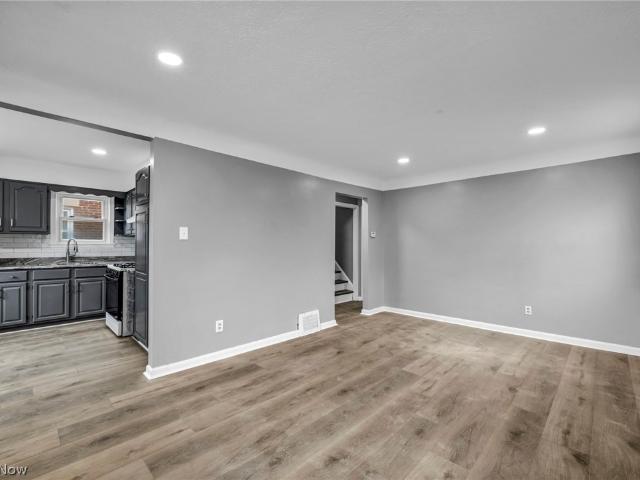 3202 Parklane Drive