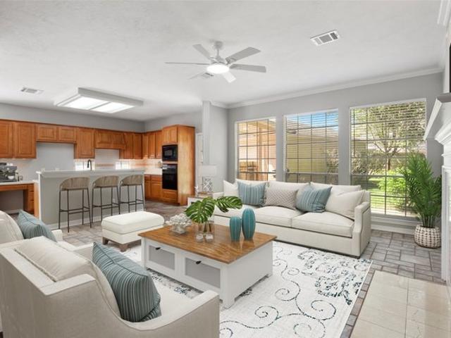 3202 Pleasant Cove Ct, Houston, TX 77059