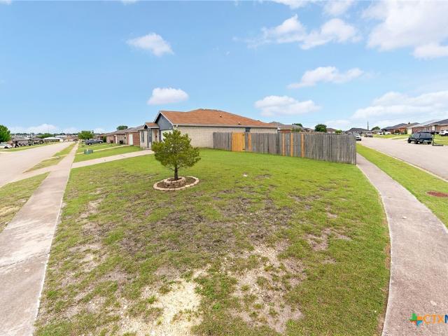 3202 Tom Lockett Drive