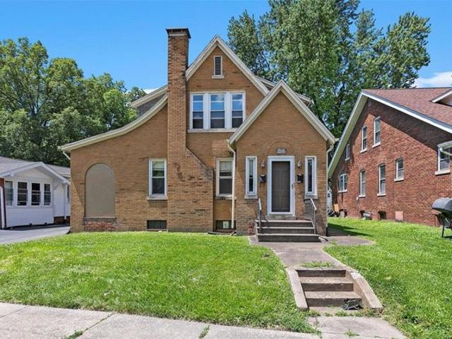 3202 W Main St, Belleville, IL 62226