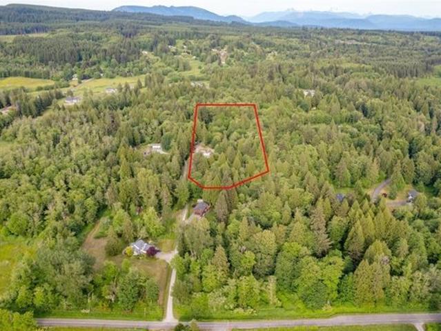32033 Brandstrom Rd, Stanwood, WA 98292