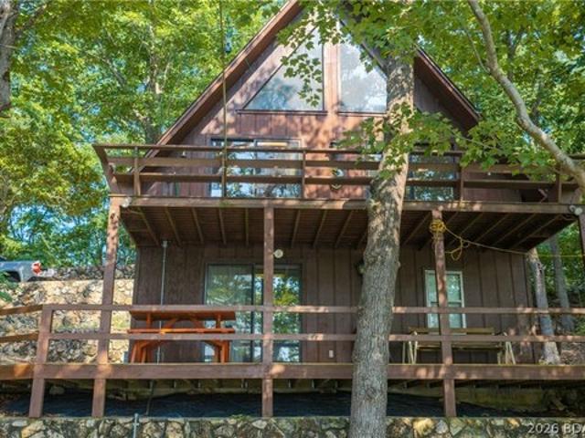 32031 Aurora Rd, Stover, MO 65078