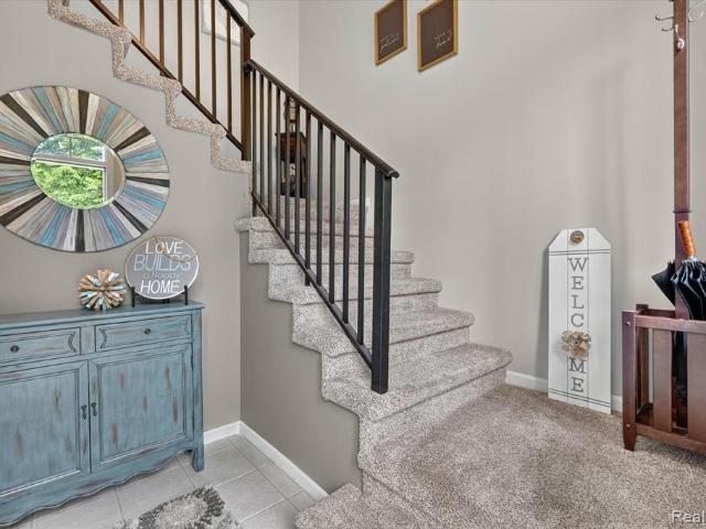 3203 Chesapeake Circle