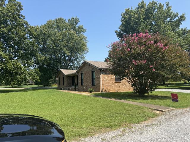 3203 E Old Ashland City Rd