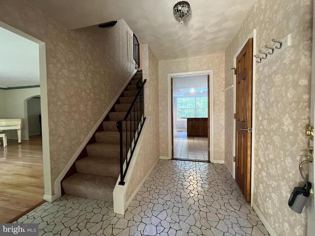3203 Riverview Drive