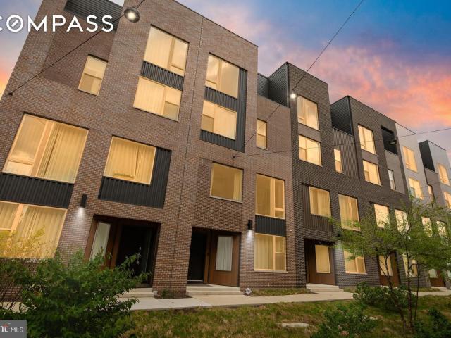 3203 Sunrise Walk, Philadelphia, PA