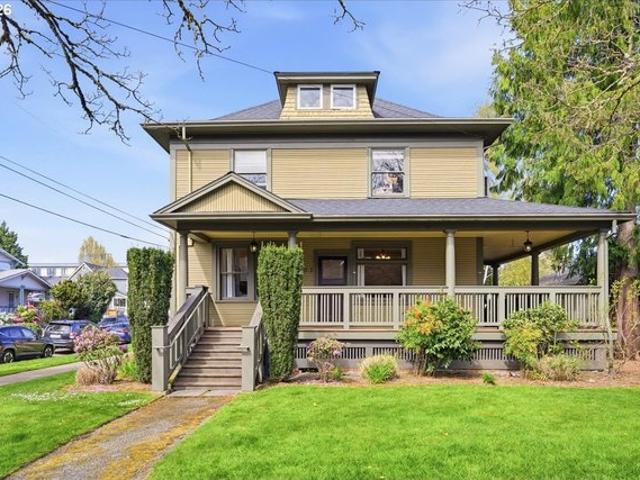 3203 SE Clinton St, Portland, OR 97202