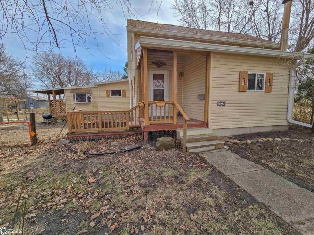 320 4th Street
