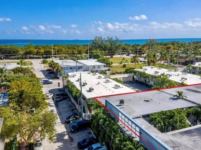 320 86th St #11, Miami Beach, FL 33141