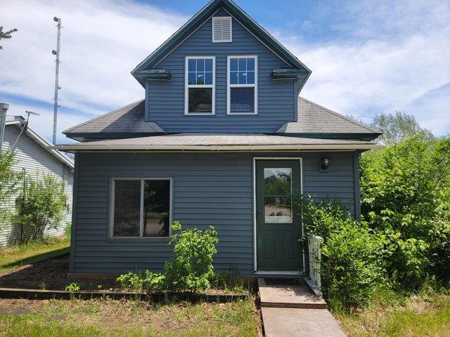 320 8th St SE Unit B, Staples, MN 56479