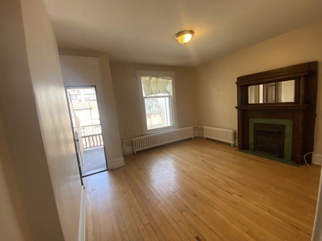 320 Cooper St, 1 bed, 1 full bath