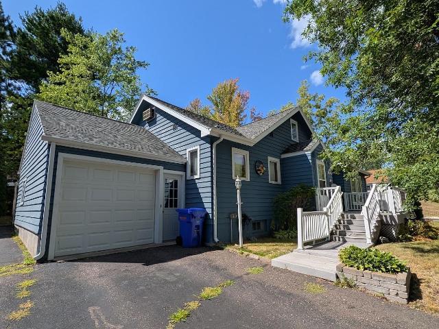 320 Cedar Avenue