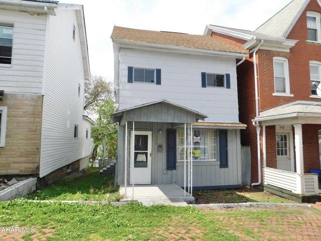 320 Crawford Ave, Altoona, PA 16602