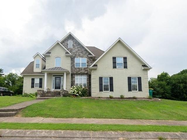 320 Creekside Dr, Lewisburg, TN 37091