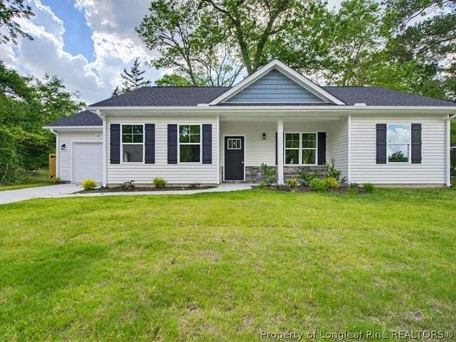320 Currie St, Fayetteville, NC 28301