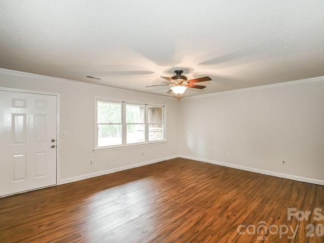 320 Aqua Drive