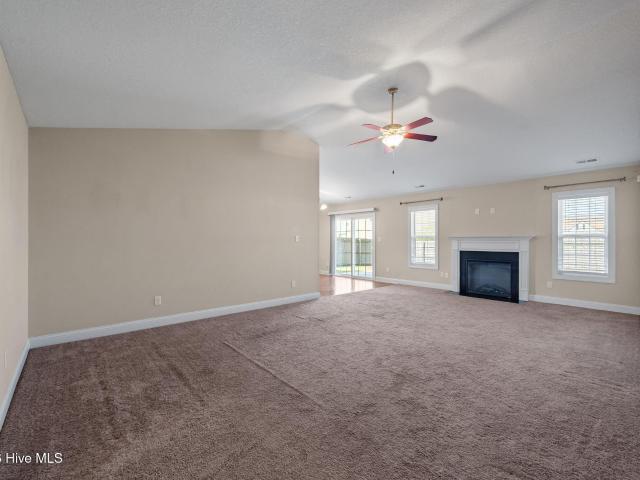 320 Aquamarine Circle
