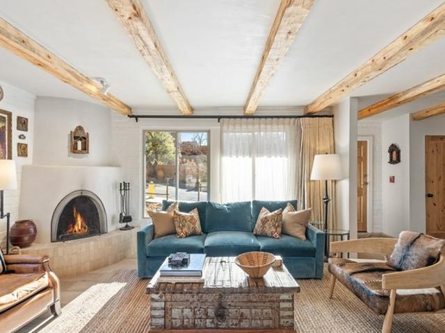 320 Artist Rd Unit 92, Santa Fe, NM 87501