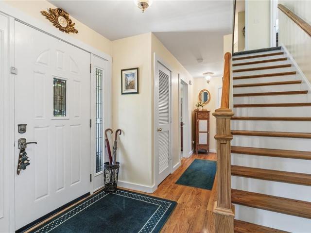 320 Bay Tree Beach RD