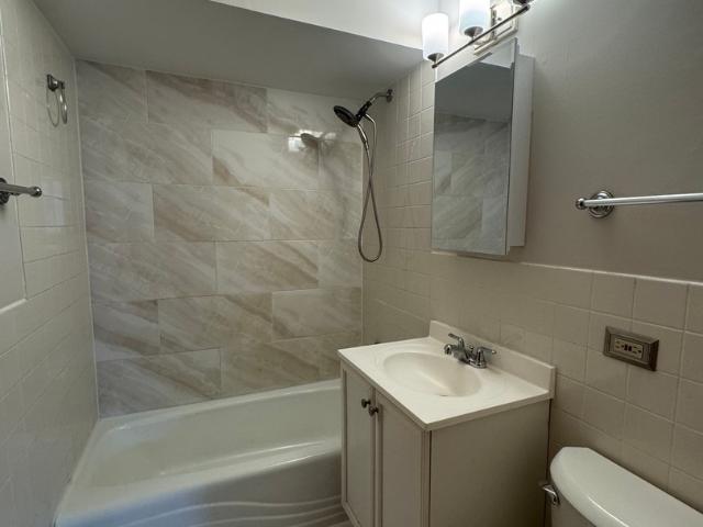 320 Beach Avenue # 3C