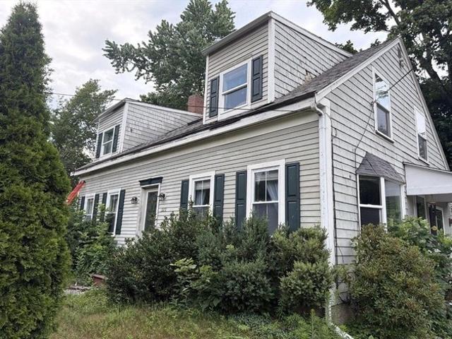 320 Belmont St, East Bridgewater, MA 02333