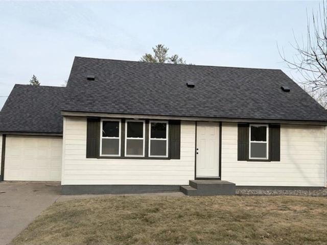 320 Grove St N, Mora, MN 55051
