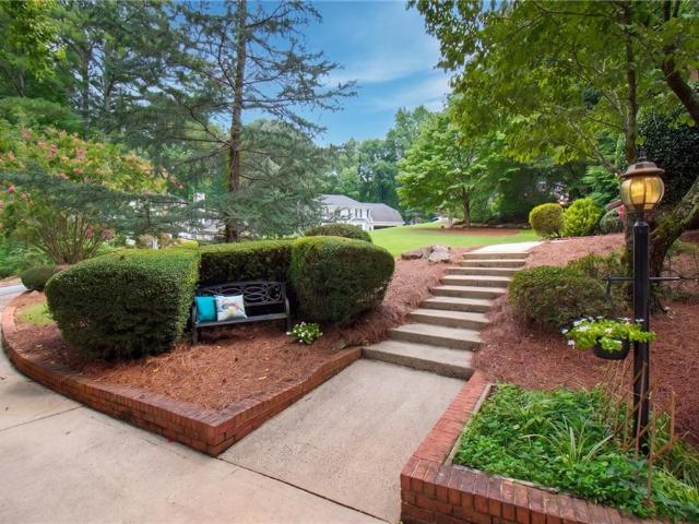 320 Derby Ridge Trace