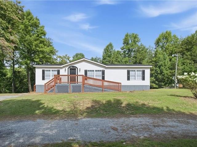 320 Durable Dr, Demorest, GA 30535