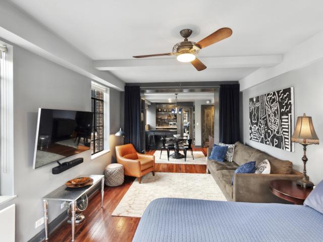 320 E 42ND Street 1901