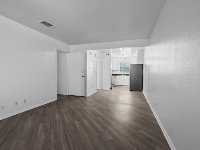 320 E 4th Street # 106