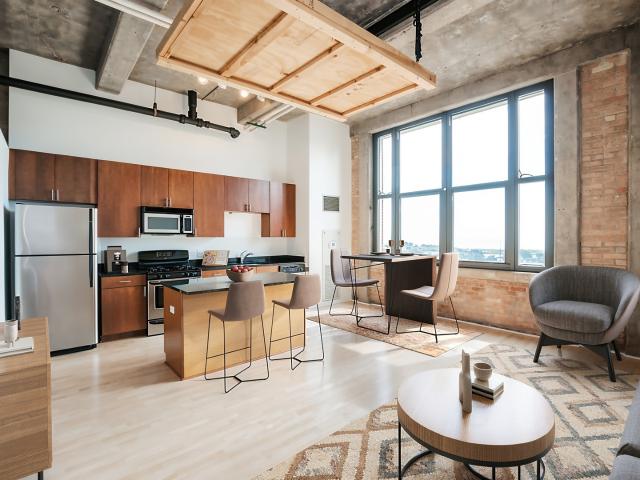 320 E 21ST Street # 807
