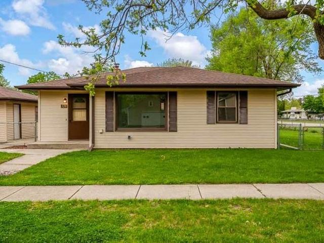320 E Marshall St, Belvidere, IL 61008