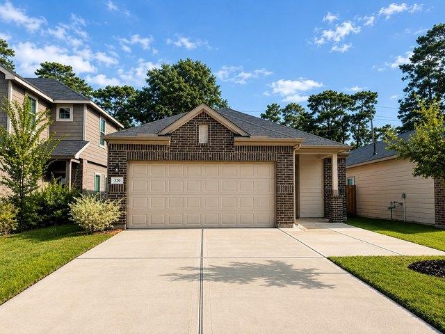 320 Emerald Thicket Ln, Houston, TX 77336
