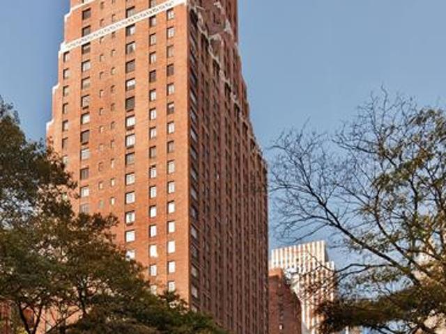 320 East 42nd Street, New York, NY