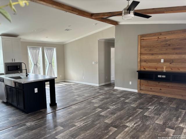 320 Fawn Dr, Spring Branch, TX 78070 | MLS #1897