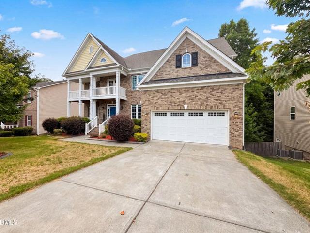 320 Knollcrest Ln, Knightdale, NC 27545